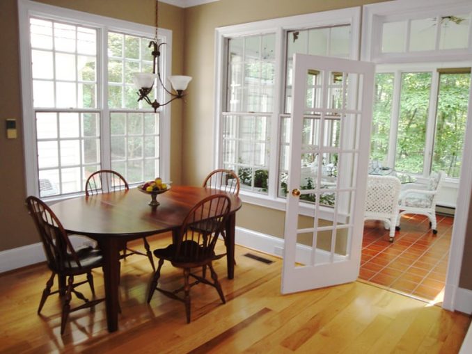 Large Picture Windows: Improve The Aesthetics Of Your Kitchen - Ulric Home