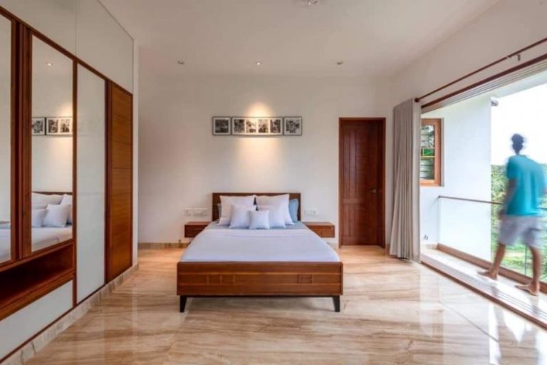 Amazing double-storey house with terrace - Ulric Home